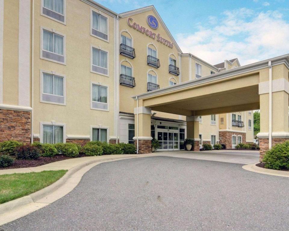 Comfort Suites near Hot Springs Park, Hot Springs (updated prices 2026)