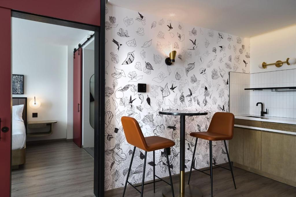 Renaissance New York Flushing Hotel at Tangram, Queens (updated prices ...