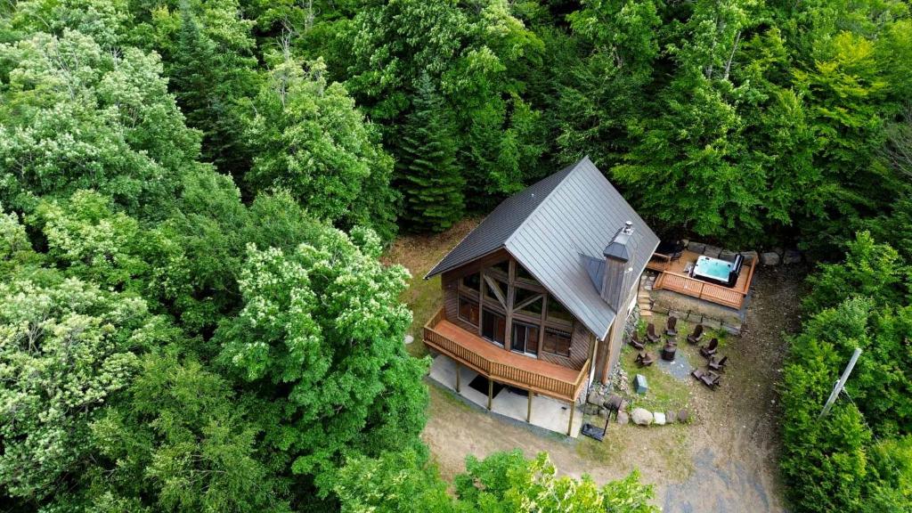 Le Charme BabyFoot SPA SmarTV Retreat Private domain, Val-des-Lacs ...