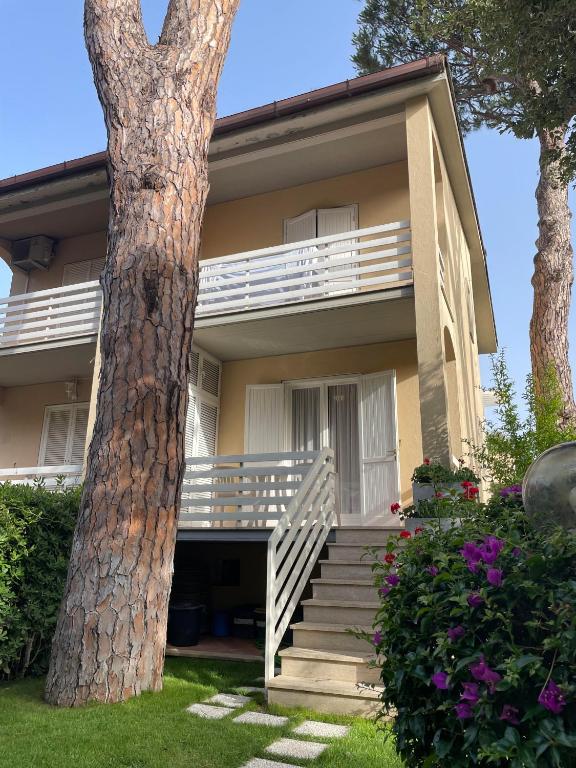 VILLA a 10 minuti dal mare Fregene, Fregene (updated prices 2025)