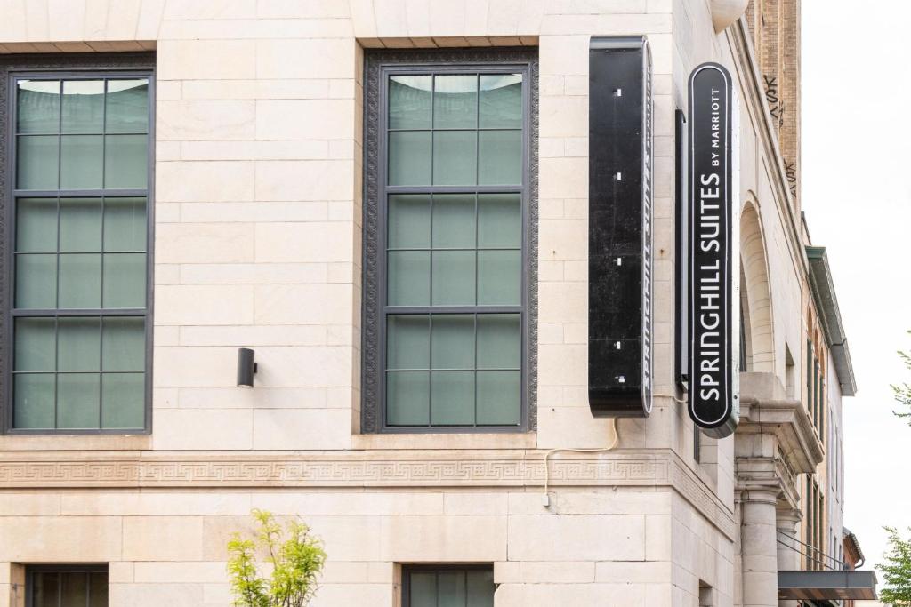 SpringHill Suites by Marriott Baltimore Downtown Convention Center Area ...