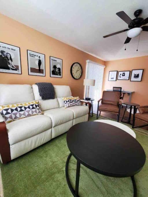Solar Half-Plex with Chic Style in Country Glen, Keizer (updated prices ...