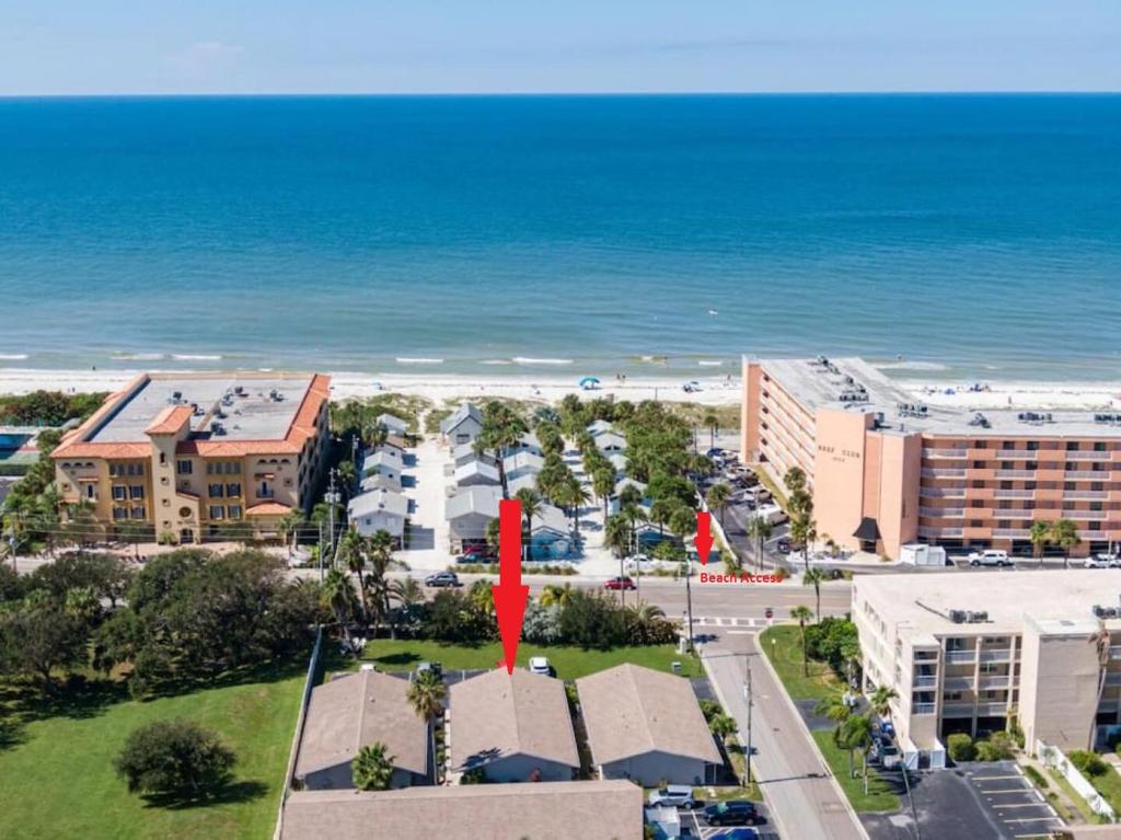 Spanish Villa Suite 54 - Indian Rocks Beach Condo Across the Street to ...