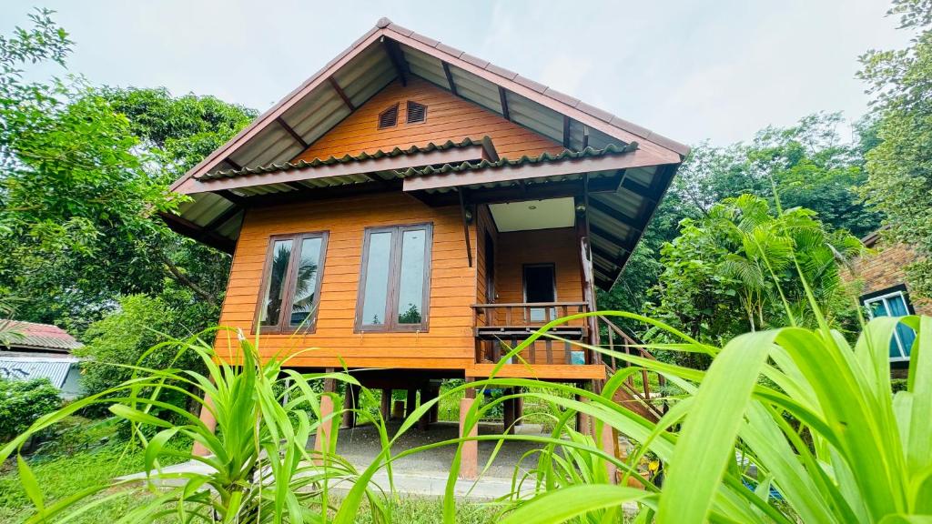 Cheriya bungalow Kohyaonoi, Ban Laem Sai (updated prices 2025)