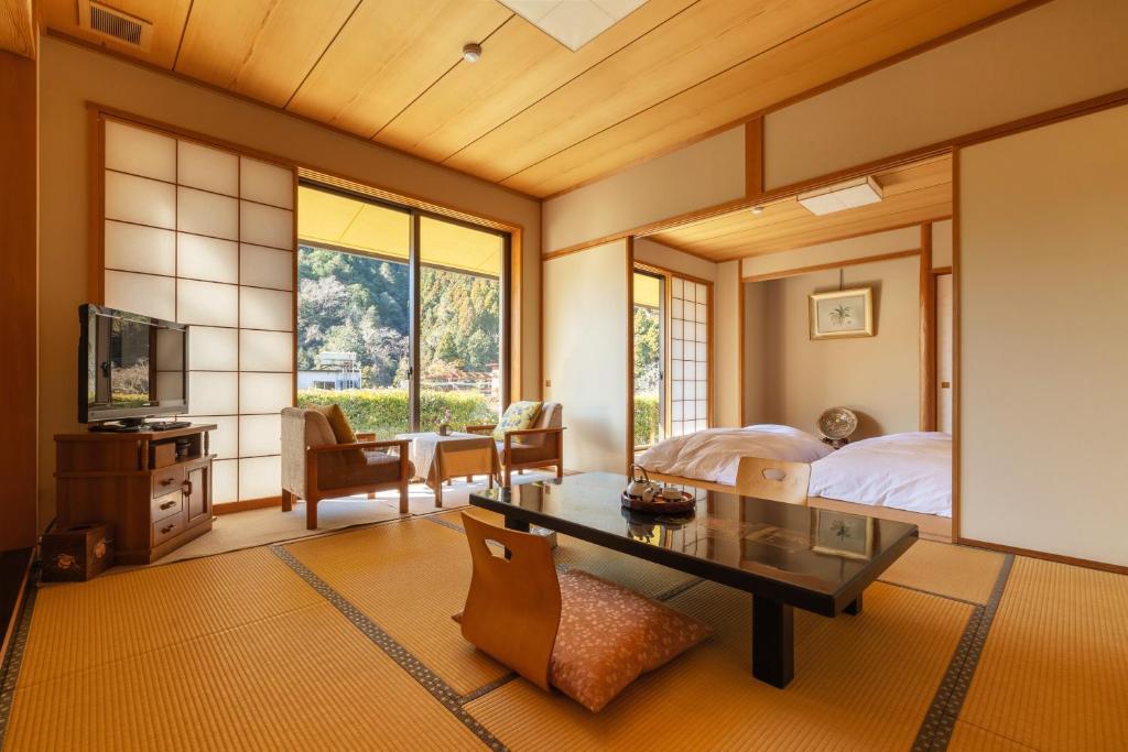 Temple Hotel松井坊, Minobu (updated prices 2025)