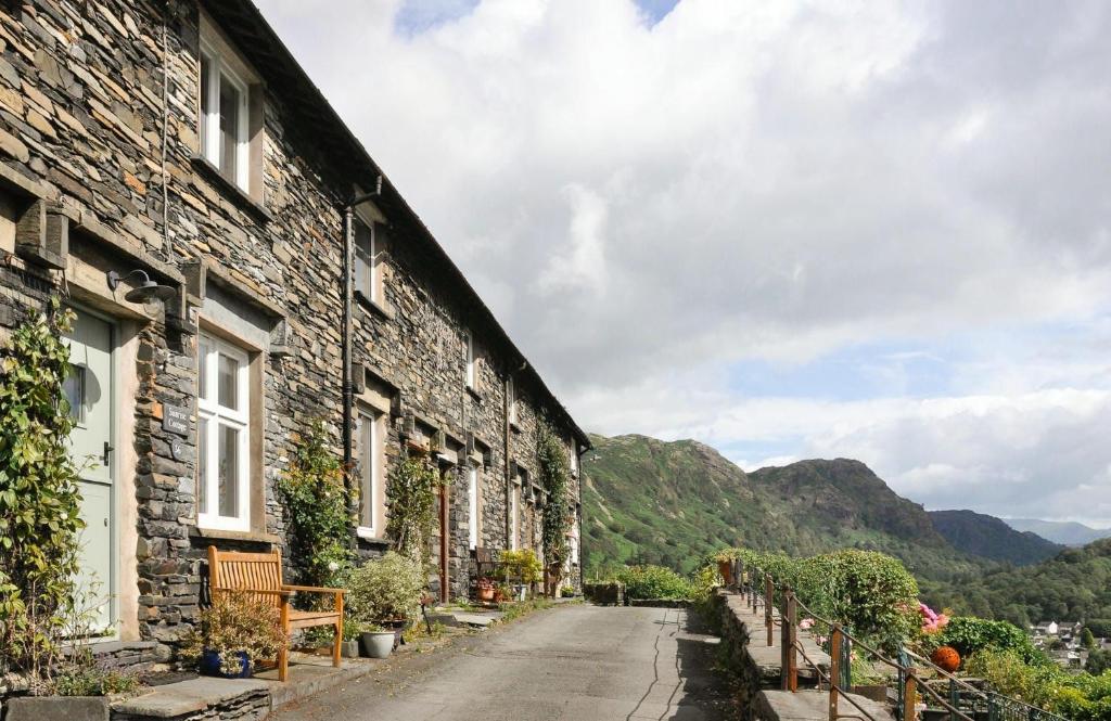 Sunrise Cottage, Coniston (updated prices 2026)