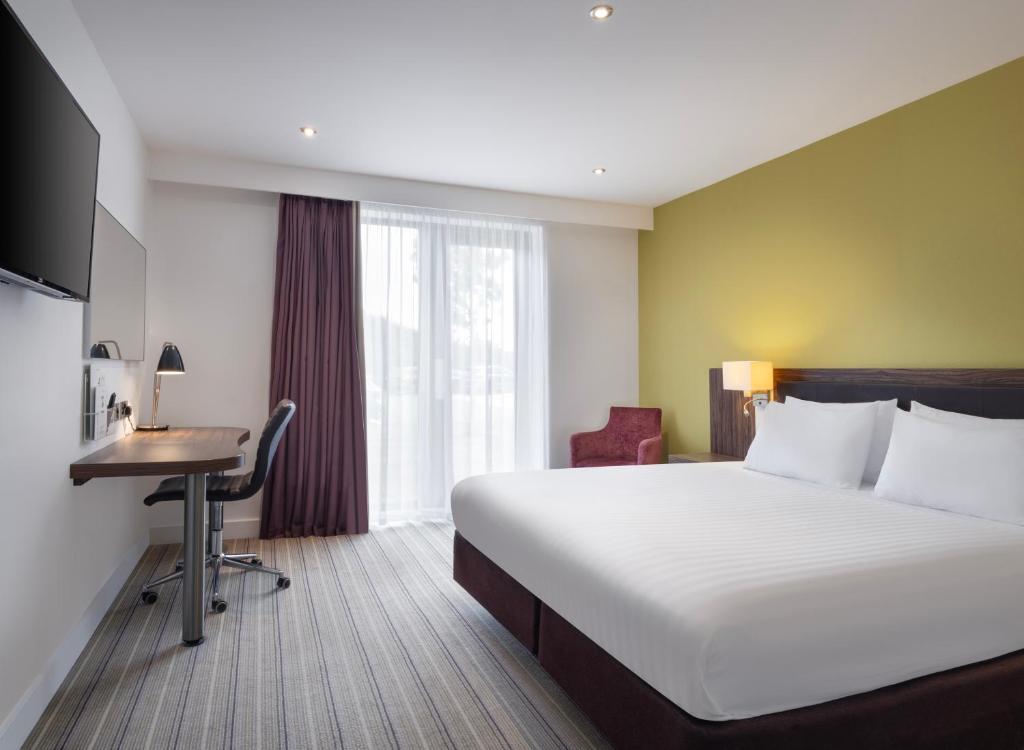 Holiday Inn Huntingdon Racecourse by IHG, Huntingdon (updated prices 2025)