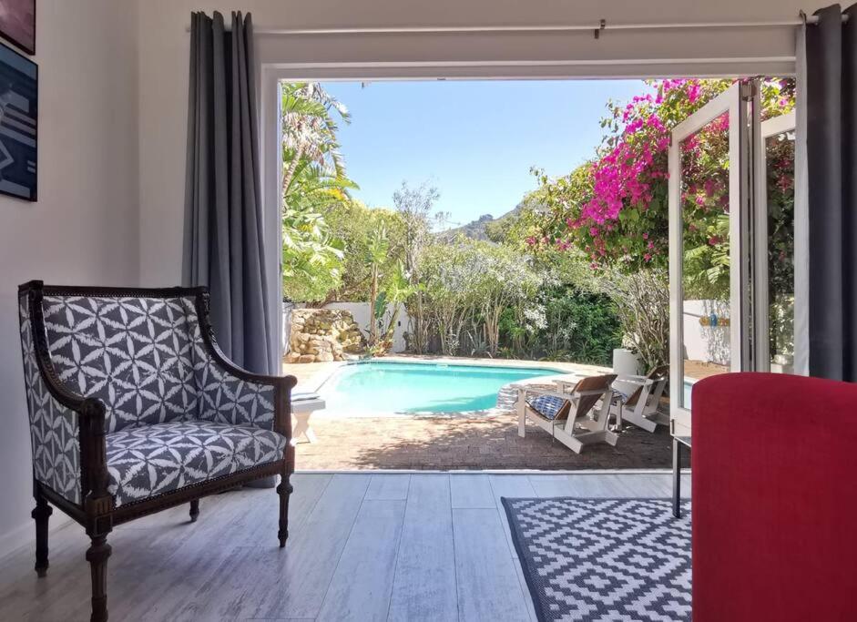 Zora's Paradise with a pool just for you, Hout Bay (updated prices 2024)