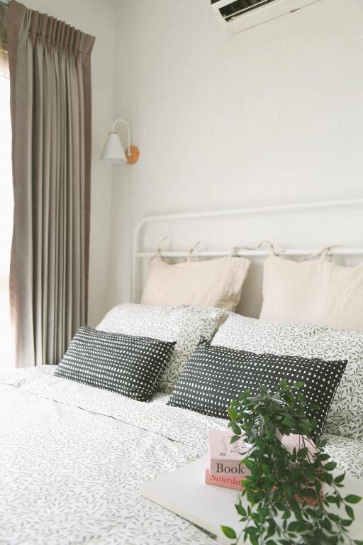 Cozy room in Khlongluang - Self Check-in, Khlong Luang (updated prices ...