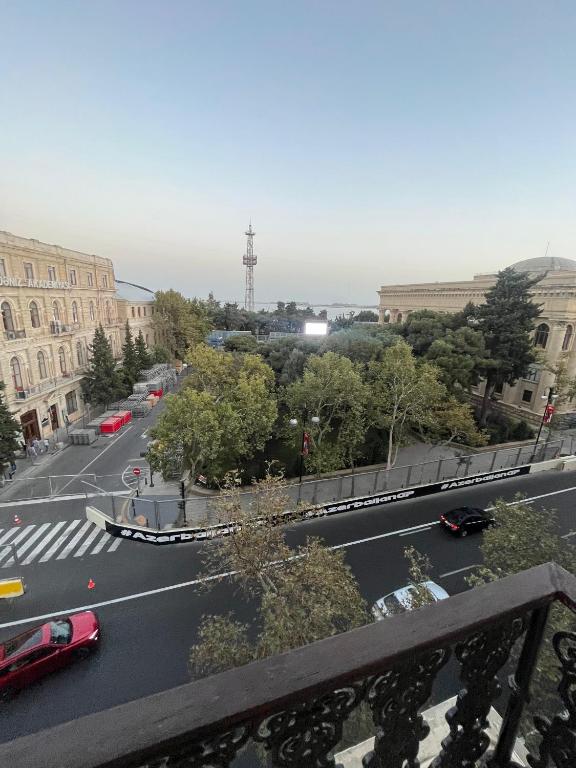 Cozy apt w amazing F1 track view, Baku (updated prices 2026)