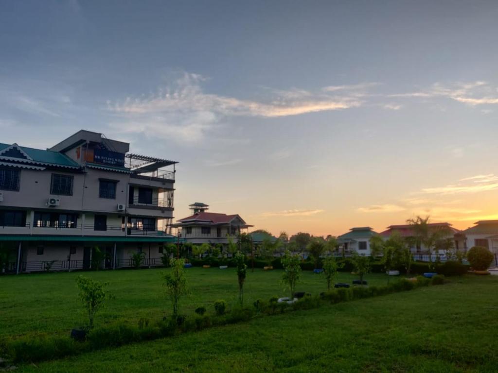 Whistling Wind Resorts by StayApart, Lataguri (precios actualizados 2024)