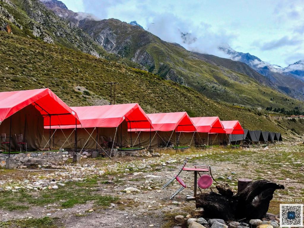 The Himalayan Tribe Camp's Riverside Chitkul, Mastarang (preços ...