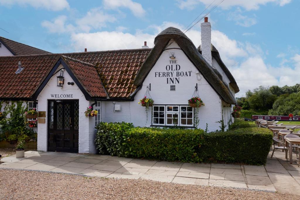 Old Ferry Boat by Greene King Inns, St. Ives (updated prices 2025)