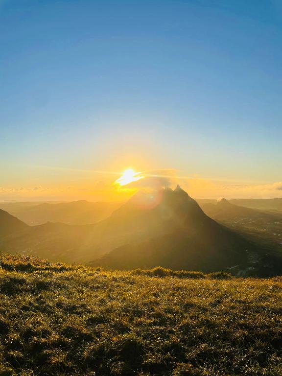 Sunset View Apartment Hotel Data Technology Park, Moka (updated prices ...