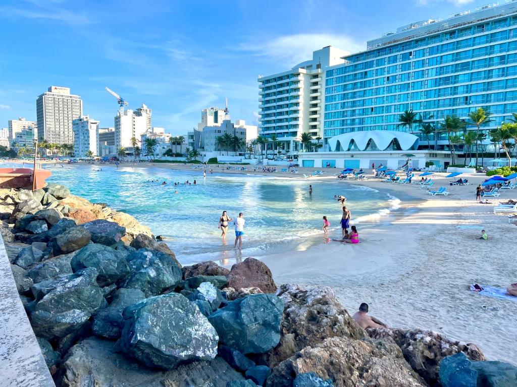 Condado Beachfront Tantra Apartment, San Juan (updated prices 2025)