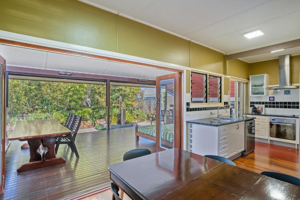 Cedar Street Bungalow - 29 Cedar Street, Evans Head (updated prices 2026)