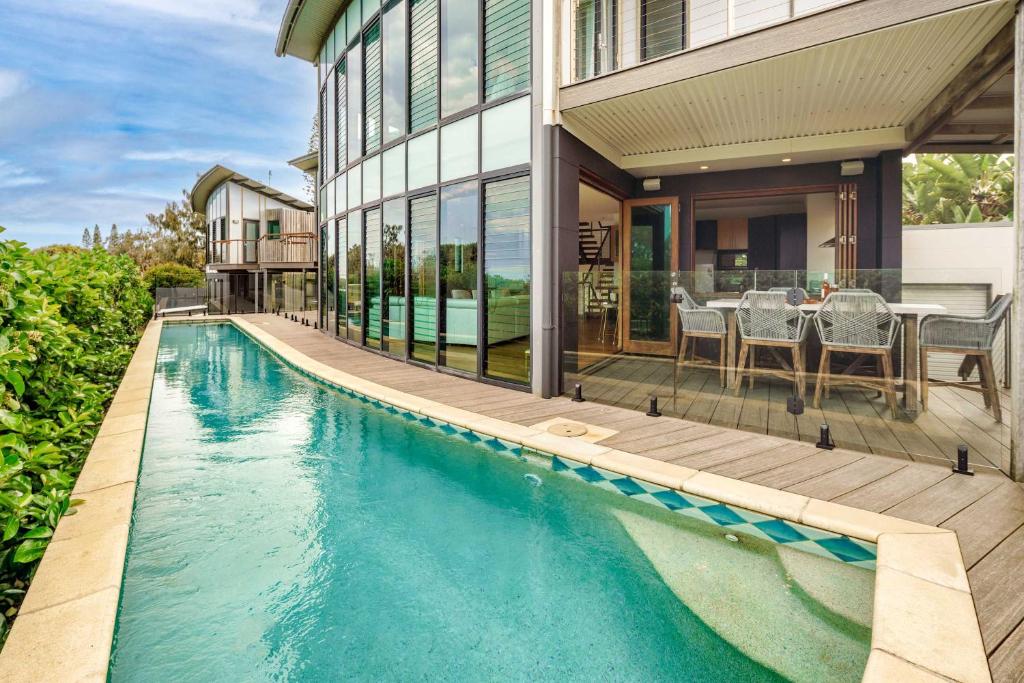 Shelly Beach Seaside Home A, Caloundra (updated prices 2025)