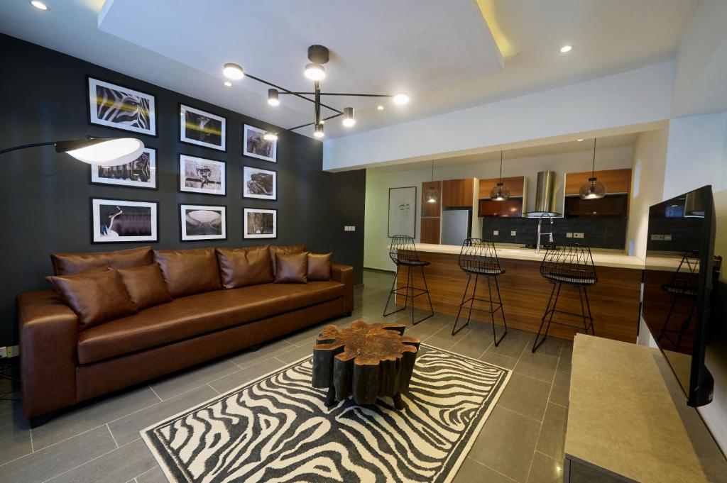 Luxury Condo a stones throw from Lekki Phase 1, Lagos (precios ...