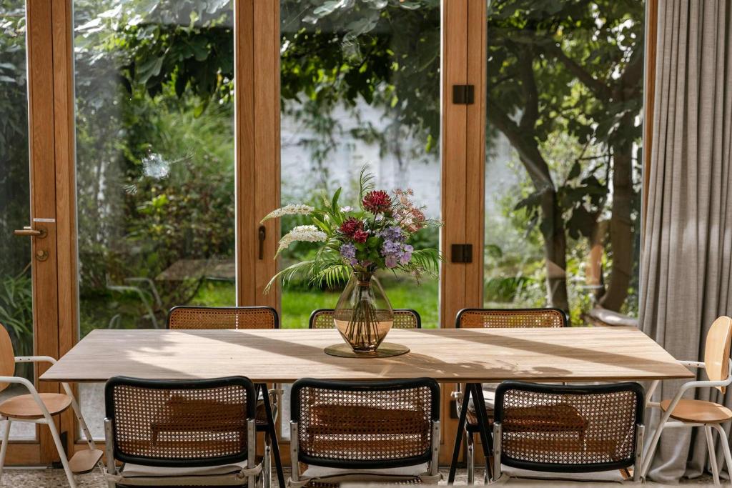 Huswell - Beautiful, bright and spacious home in Antwerp, Antwerp ...