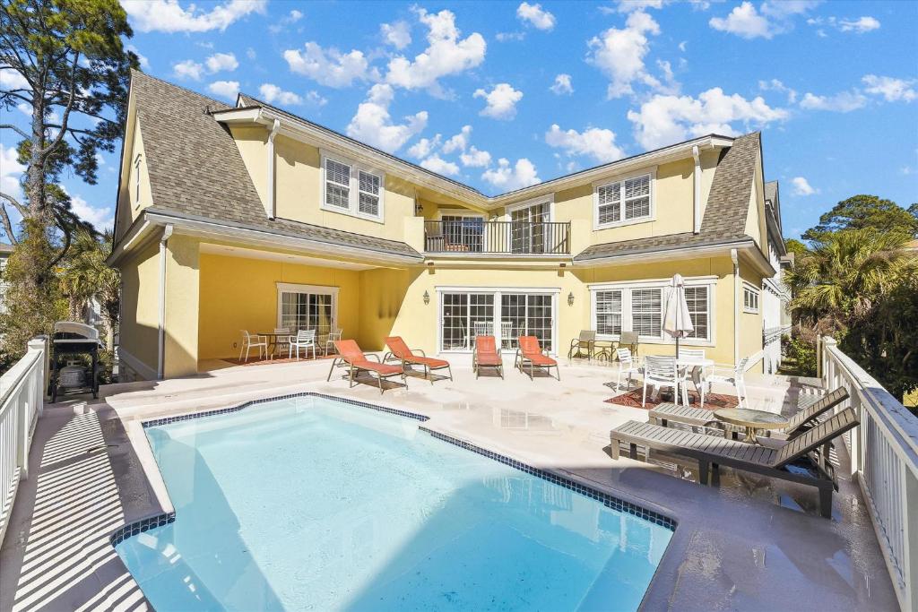 4 Sandy Beach Trail- Short Walk To The Beach, Large Pool, FREE ...