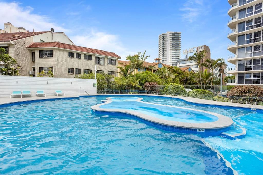 Ocean's 14th - Beachfront Resort-style Living, Gold Coast (updated ...