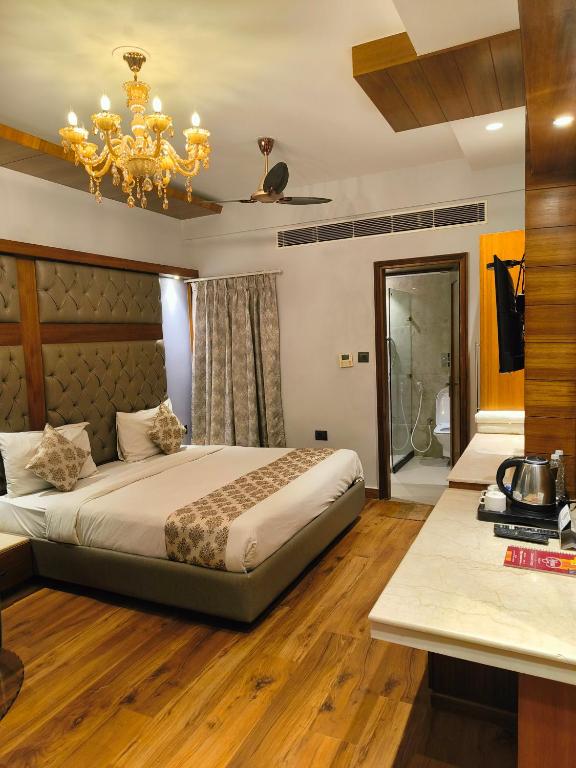 Hotel The Pearl, City Center - Traveler's Choice Award Winner for 2025 ...