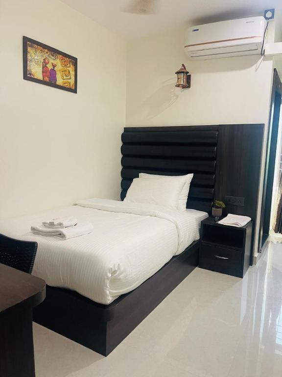 HOTEL Classic Inn, Bokajān (updated prices 2026)