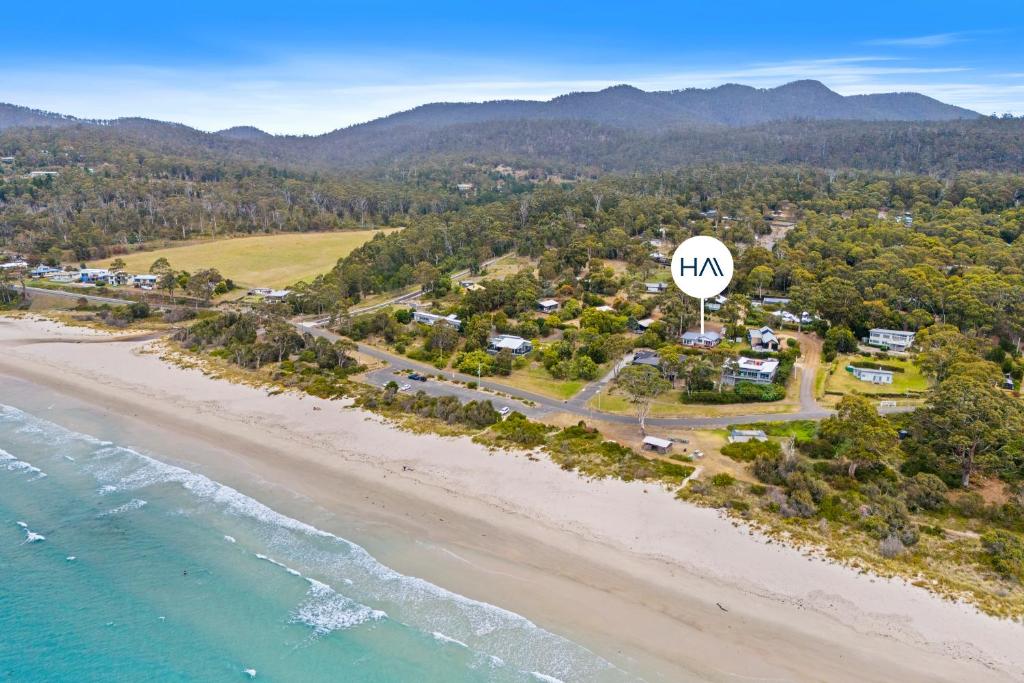 Sea views at Spring Beach Tasmanias East Coast, Spring Beach (updated ...