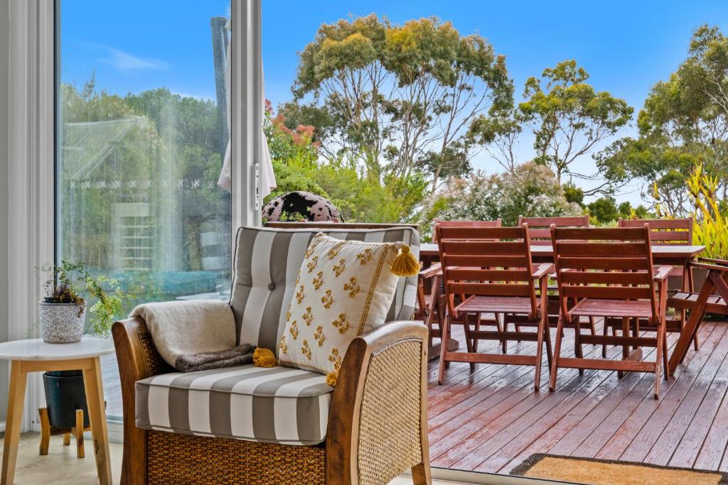 Sea views at Spring Beach Tasmanias East Coast, Spring Beach (updated ...