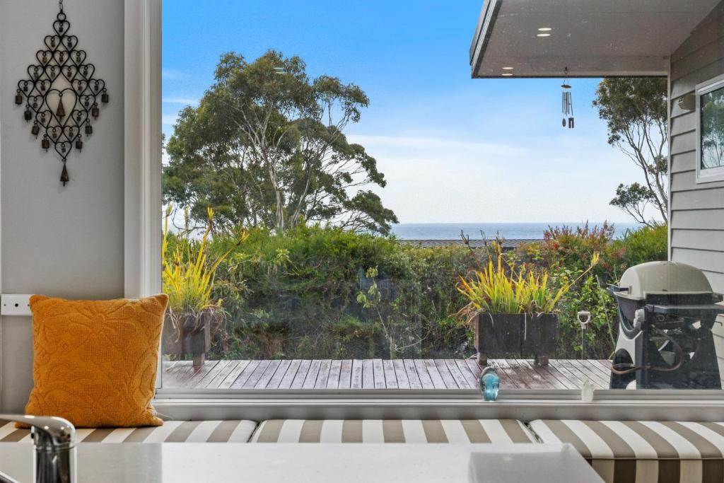 Sea views at Spring Beach Tasmanias East Coast, Spring Beach (updated ...