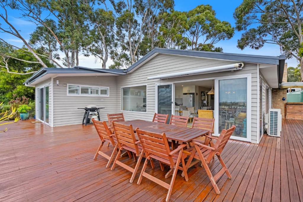 Sea views at Spring Beach Tasmanias East Coast, Spring Beach (updated ...