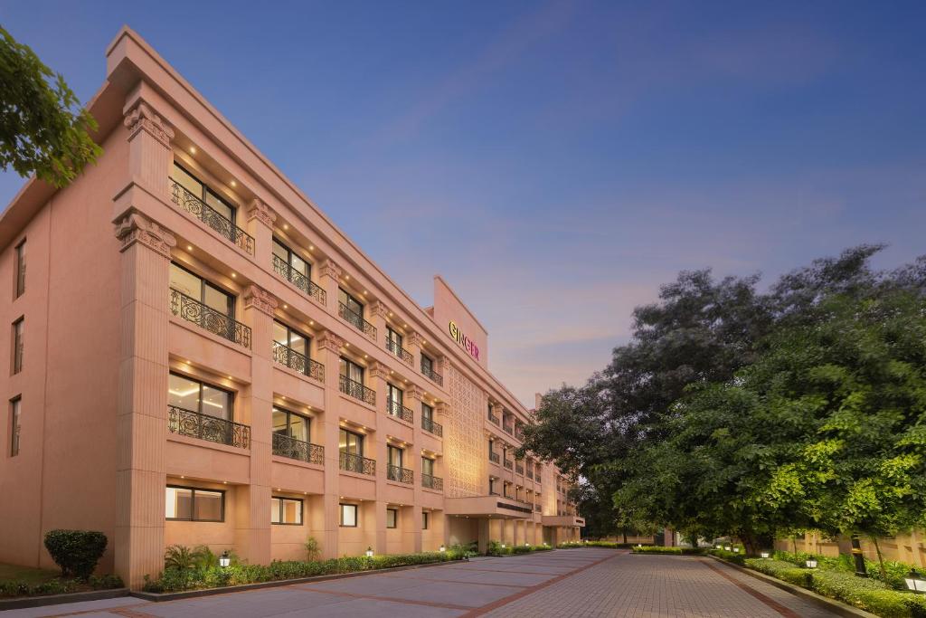 Ginger Delhi, Chanakyapuri, New Delhi (updated prices 2025)