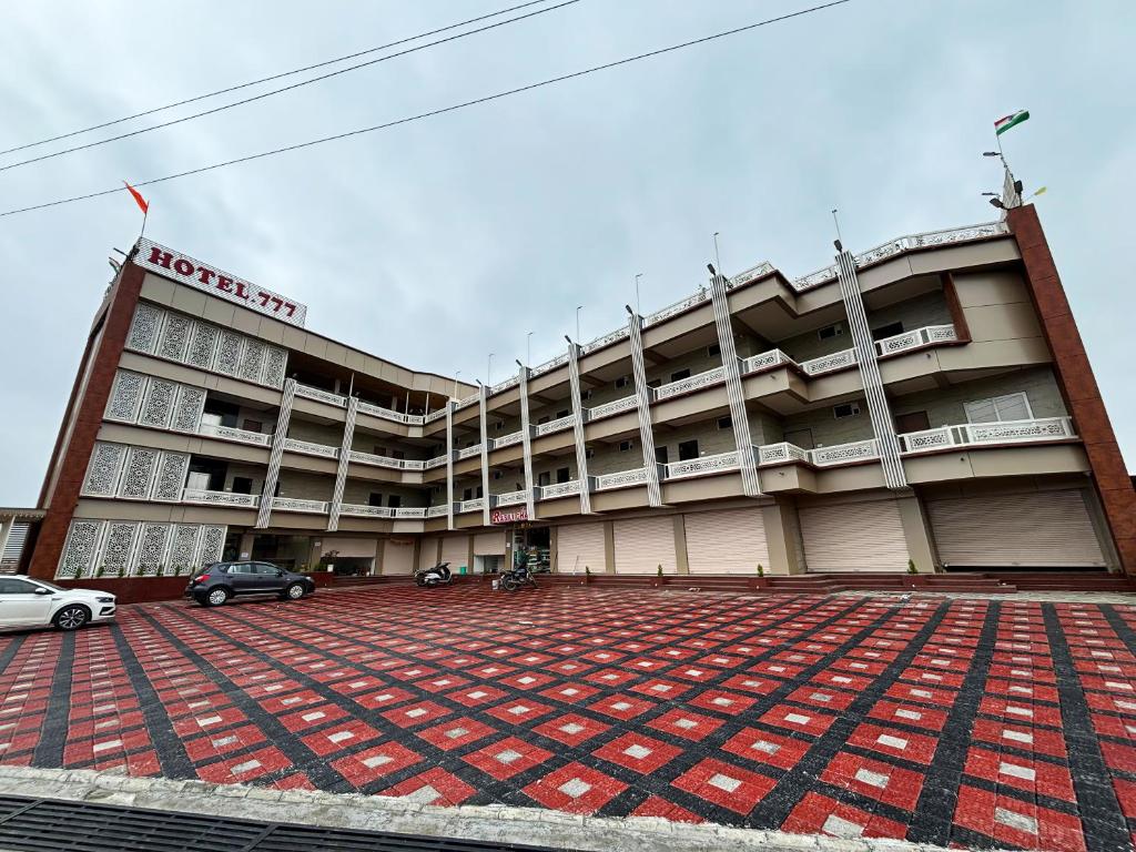 Hotel 777, Akolia (updated prices 2026)