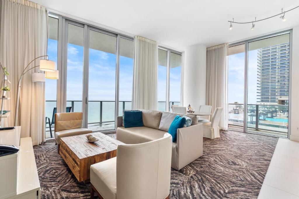 Discover the Magic of Lyfe Resort and Residences, Hollywood (updated ...