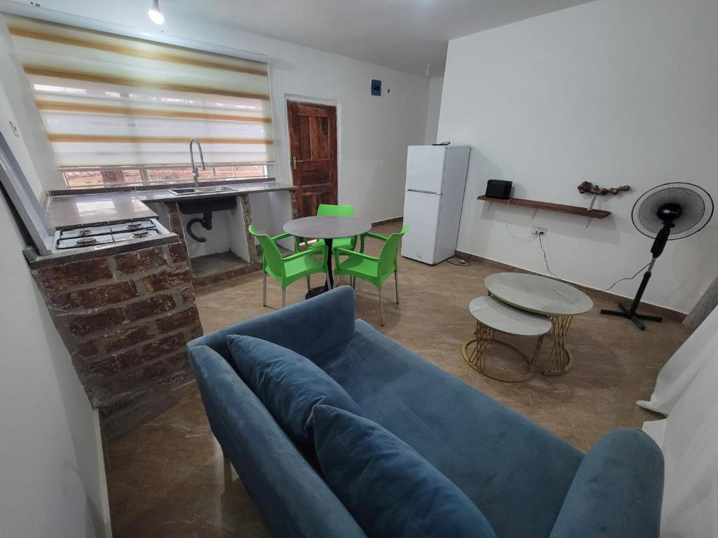 Kitumba Lodge, 1 bed, kitchen & Lounge, Mumbwa (updated prices 2025)