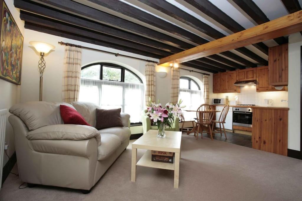 Stilstead Lodge, East Peckham (updated prices 2026)
