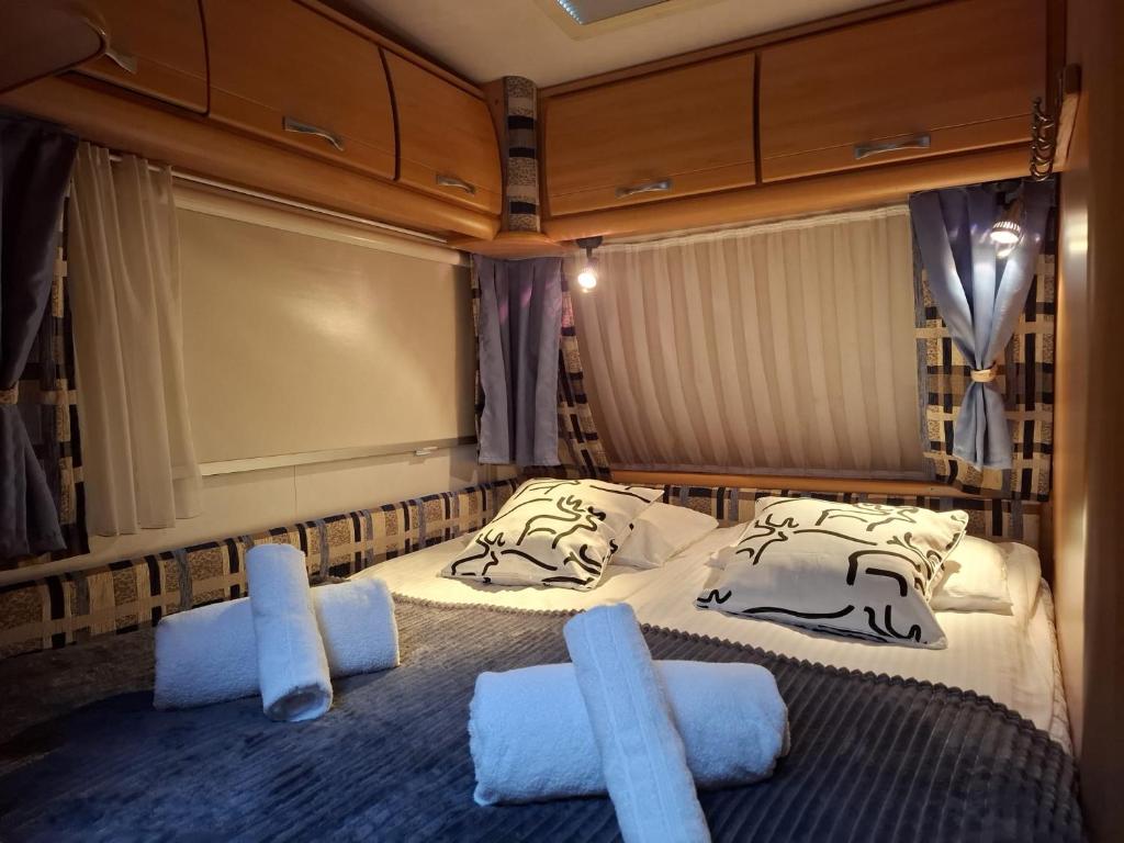 Elves Cabin Wagon, Rovaniemi (updated prices 2026)