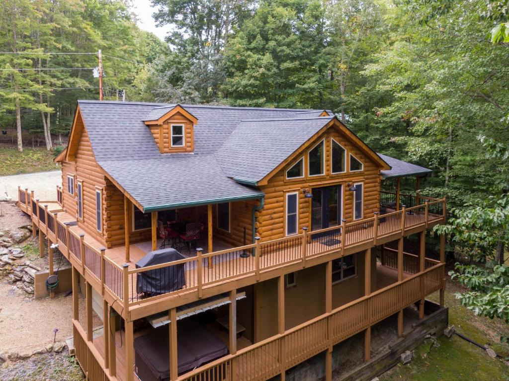 The Mountainbriar Lodge, Banner Elk (updated prices 2025)