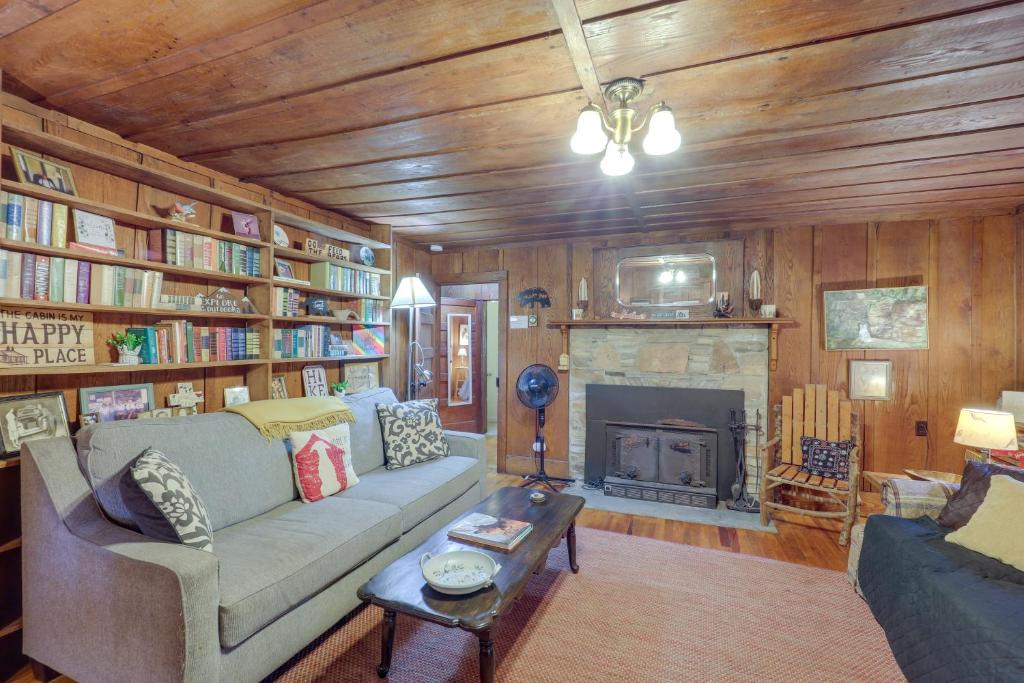17 Mi to Sugar Mountain Tensies Cottage, Linville Falls (updated prices ...