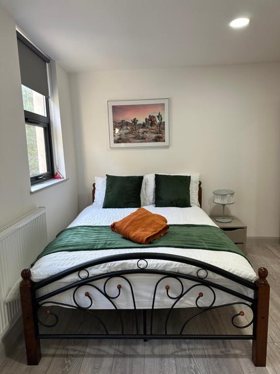 Modern 3 bedroom with 2 Bathroom in Central London, London (updated ...