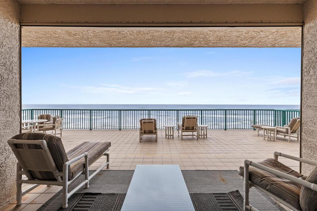 DiMucci Twin Towers 206, Daytona Beach (updated prices 2026)