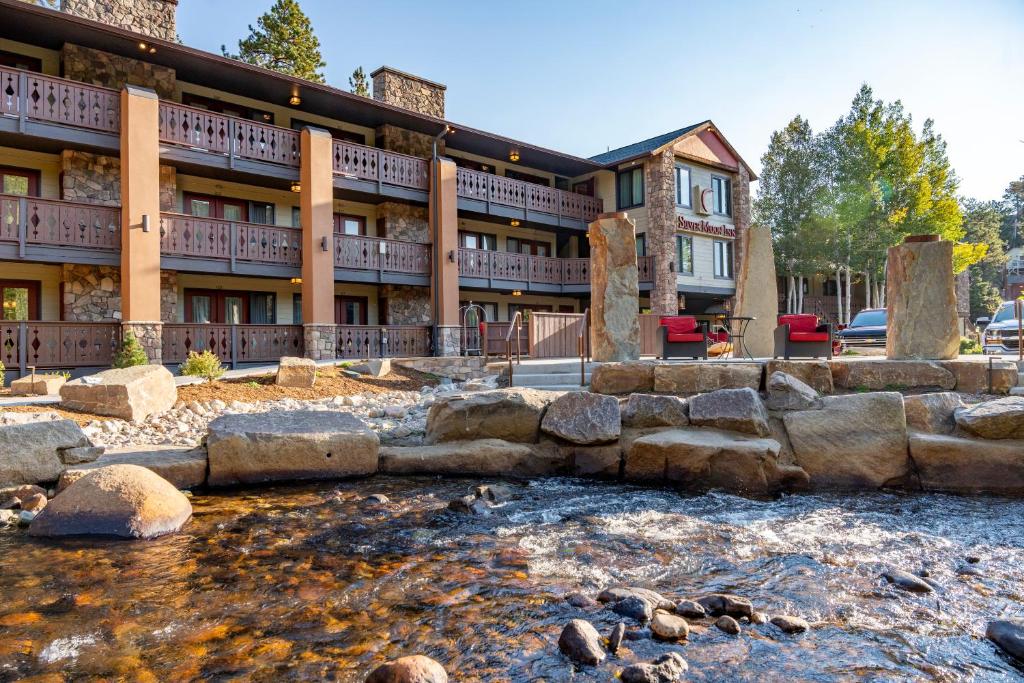 Silver Moon Inn, Estes Park (updated prices 2025)