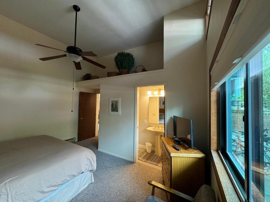 Shadow Mountain Lodge, Aspen (updated prices 2025)