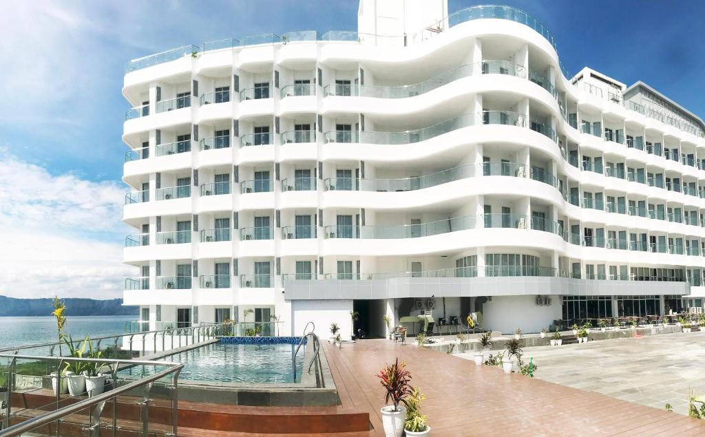 Labersa Hotel & Convention Center Samosir, Sinapuran (updated prices 2025)