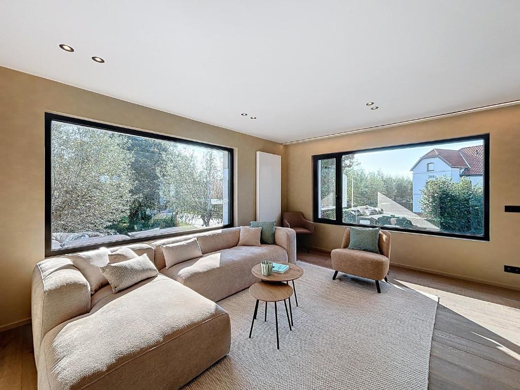 Villa Hélène - 2 newly renovated flats, De Zeepanne (updated prices 2025)