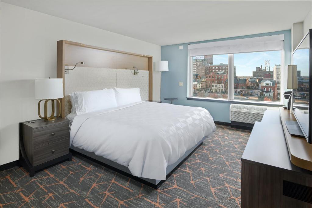 Holiday Inn Portland-By the Bay by IHG, Portland (updated prices 2025)