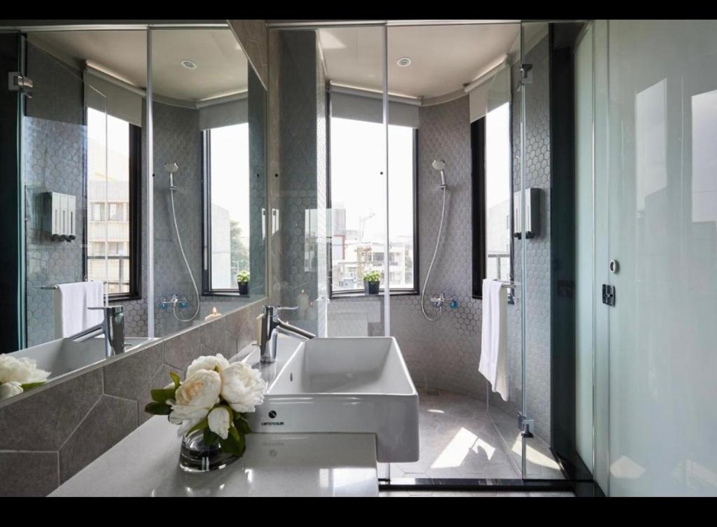 Timeline cafe studio, Longjing (updated prices 2025)