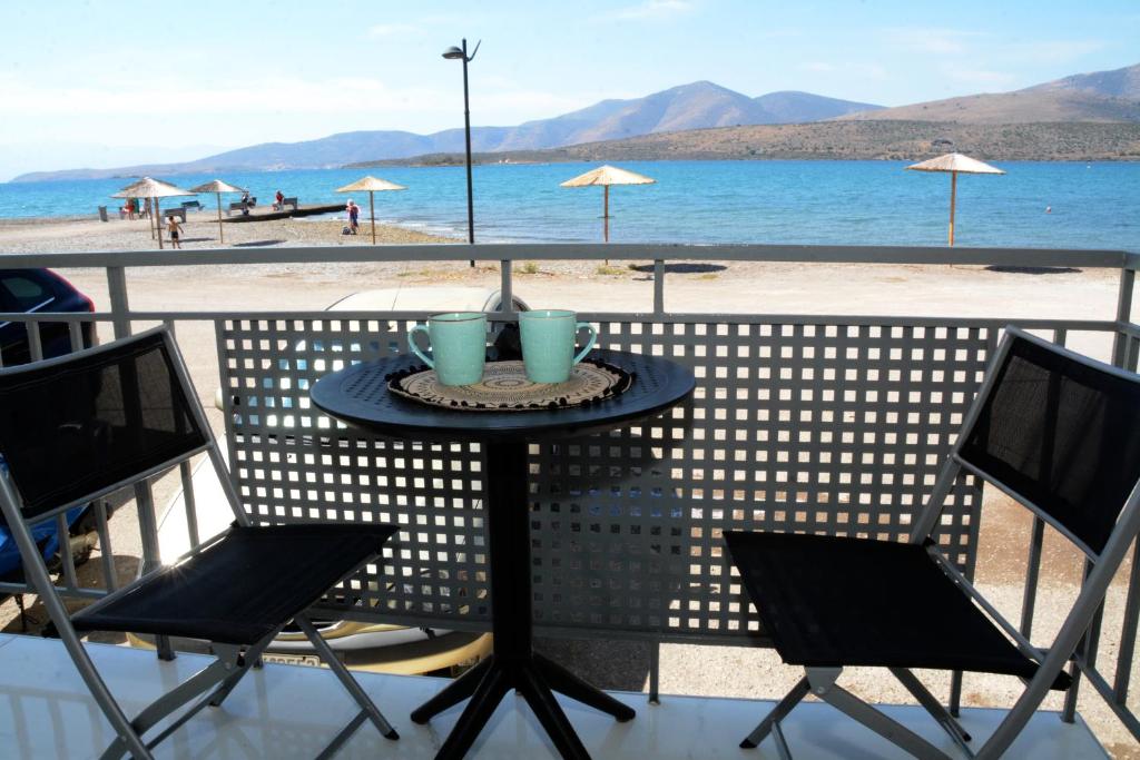 Aquamarine - Beach Flat, Itea (precios actualizados 2025)