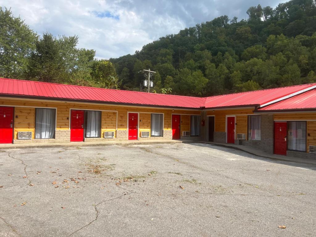 Mountain Inn Gatlinburg, Gatlinburg (updated prices 2025)