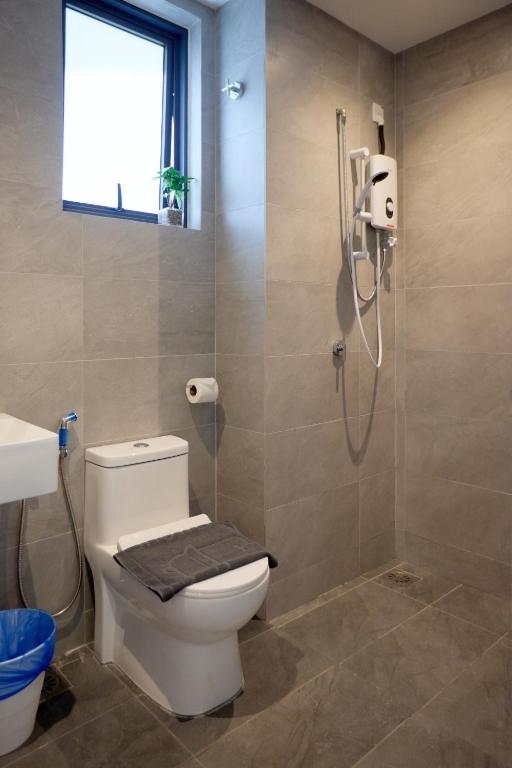 Sunsuria Forum SOHO & Residence Suites Setia Alam by MOKA, Shah Alam ...